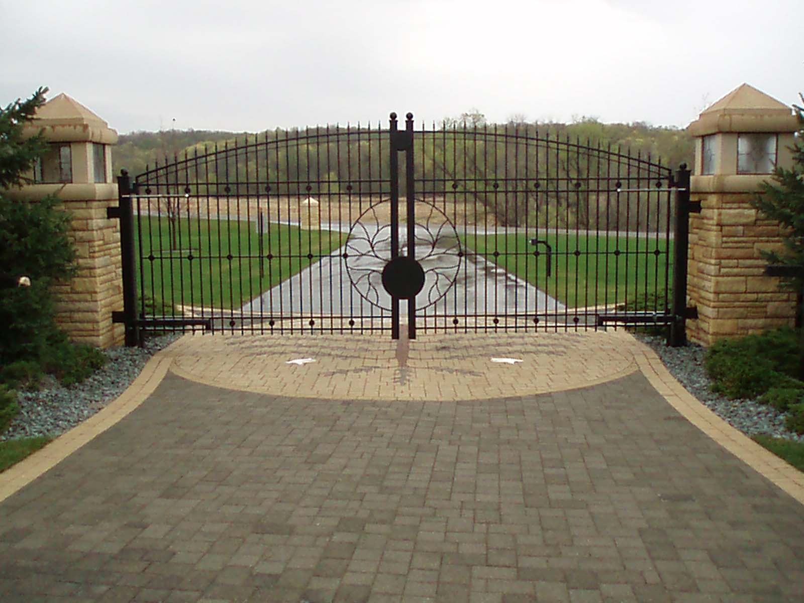 Design & Fabrication | Barnum Gate